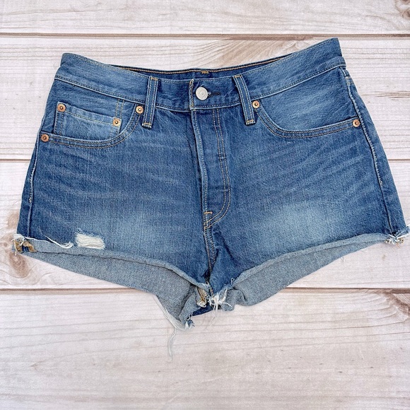 Levi's | Shorts | Levis 5 Button Fly Hi Rise Denim Short Shorts ...